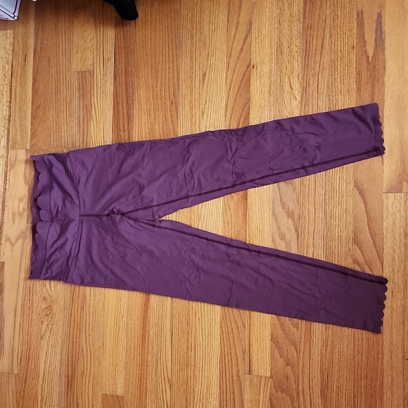 JoyLab | Pants & Jumpsuits | Joy Lab Scalloped Edge Highrise Leggings ...